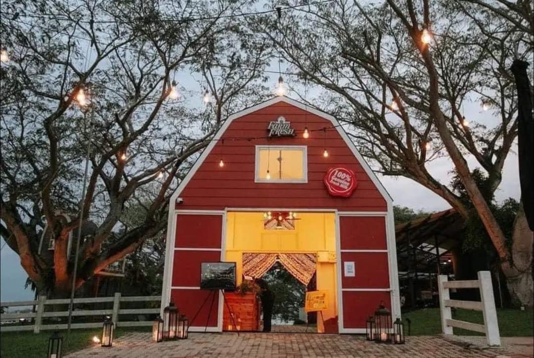 Cantiknya The Acre By Farm Fresh! Ini Harga Tiket Masuk & Tempahan Kafe